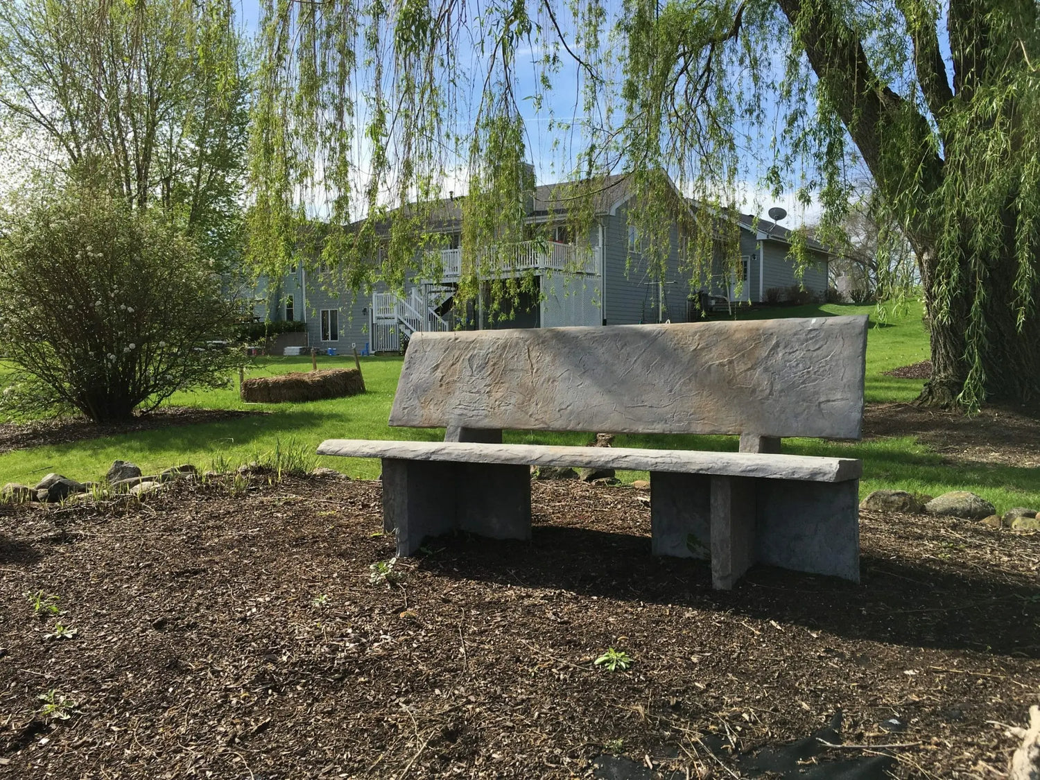 Concrete Bench Mold with Backrest - Slate