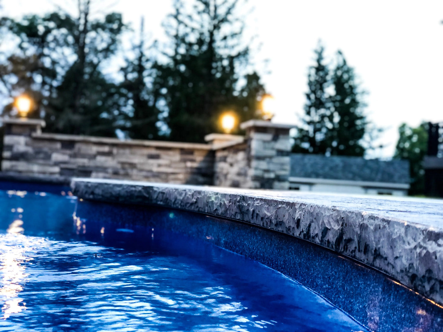 Poolform Form Liner - 3" Chiseled Slate Edge